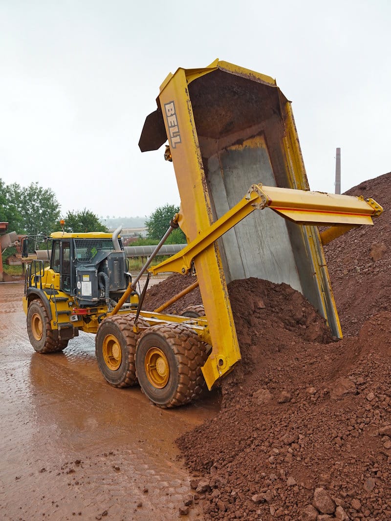 Sandritter Transport investe em caminhão basculante Bell B30E com ...