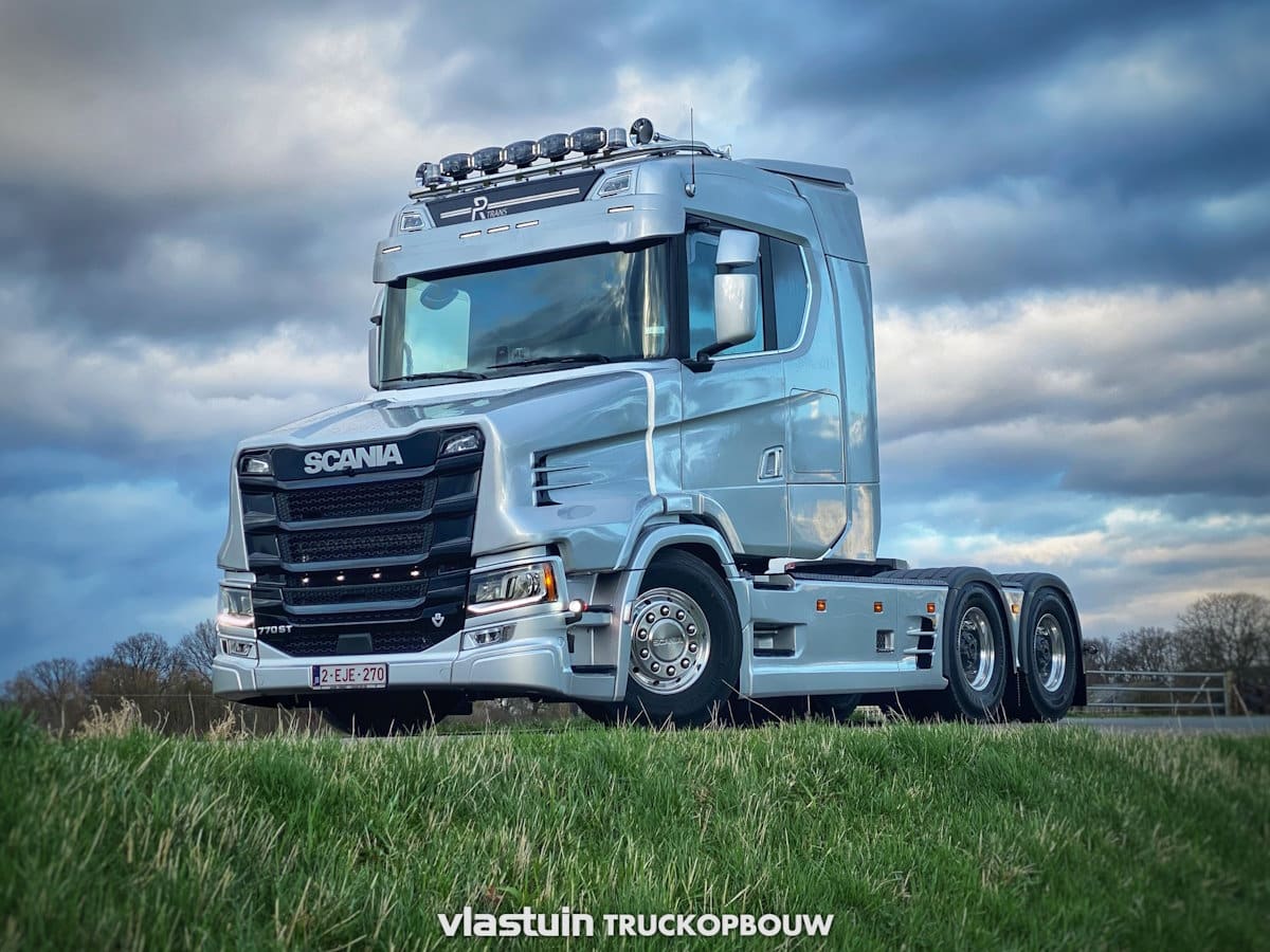 Scania bicuda ganha facelift na Europa - Blog do Caminhoneiro