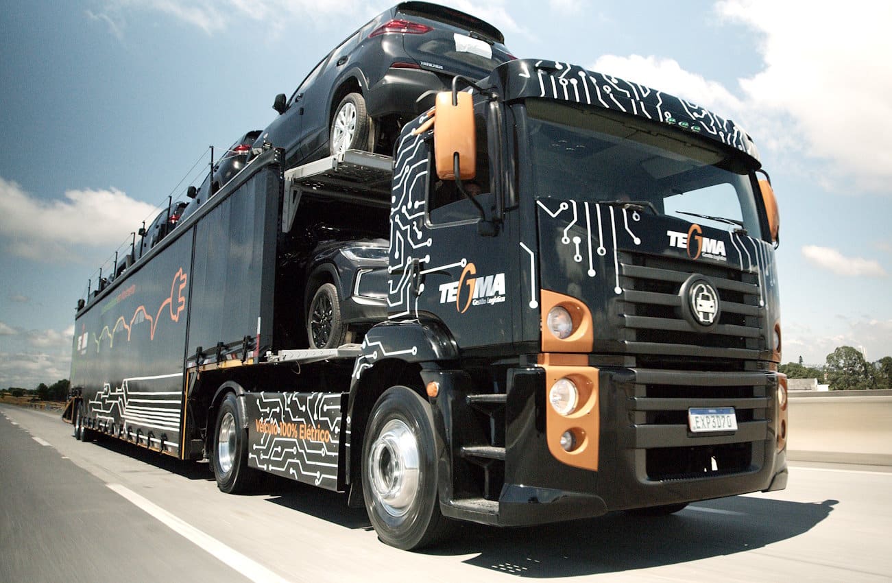 Tegma vai operar cegonha 100% elétrica no Brasil - Blog do Caminhoneiro