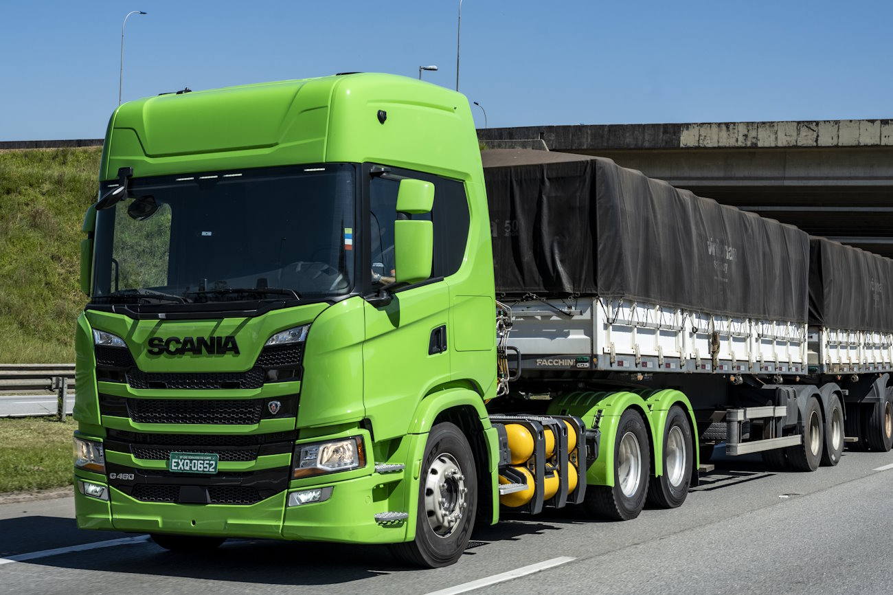 G460 - Scania apresenta novo caminhão a gás com 460 cv e 650 km de ...