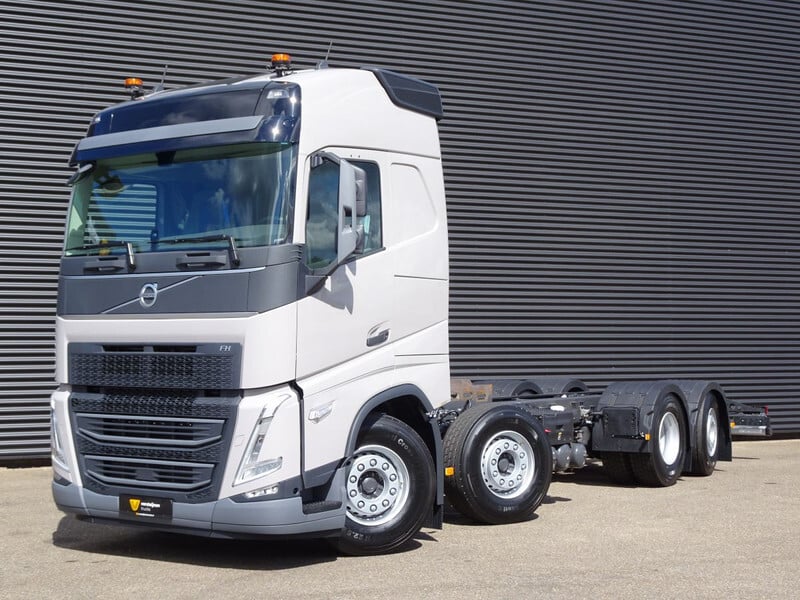 FICHA TÉCNICA - VOLVO FH-500 8x2 - Blog do Caminhoneiro